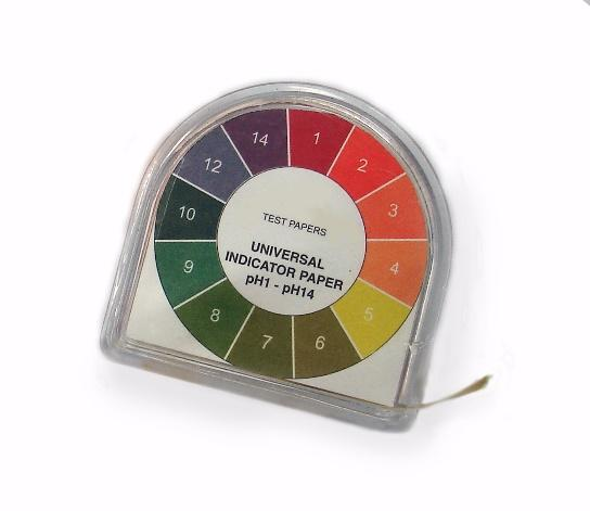 What color does universal indicator go in a liquid with a $pH$ of $9$?